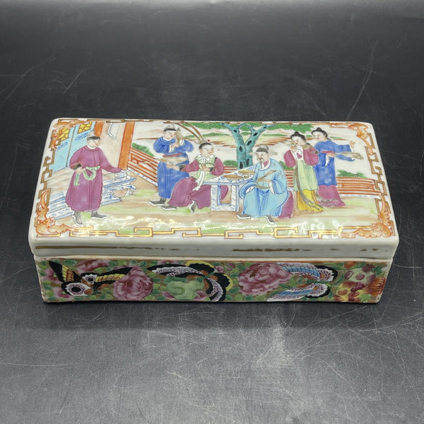 19th C. Chinese Export Canton Famille Rose Mandarin Box & Cover | Room ...